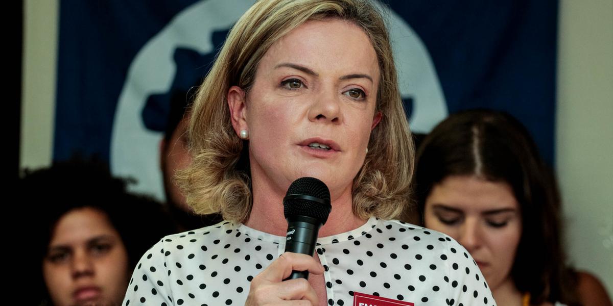 Gleisi Hoffmann será responsável por dar início a processo de transição ...